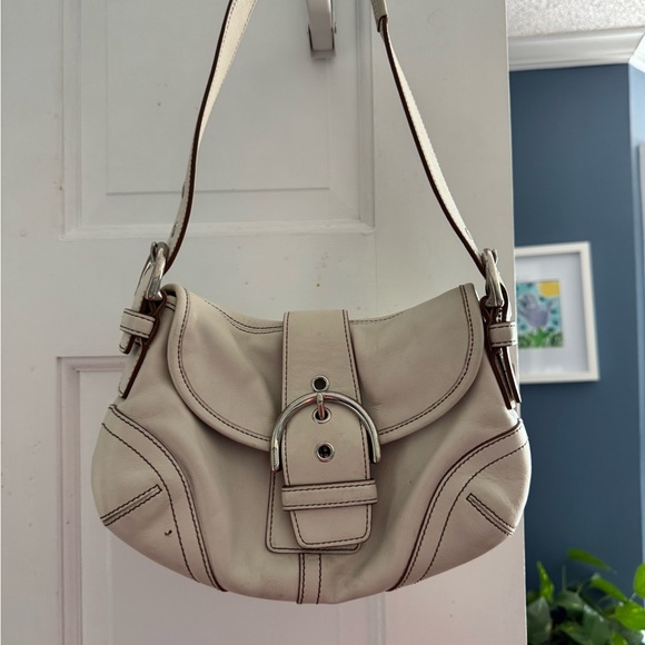 Coach | Bags | Coach Cream Shoulder Bag | Poshmark